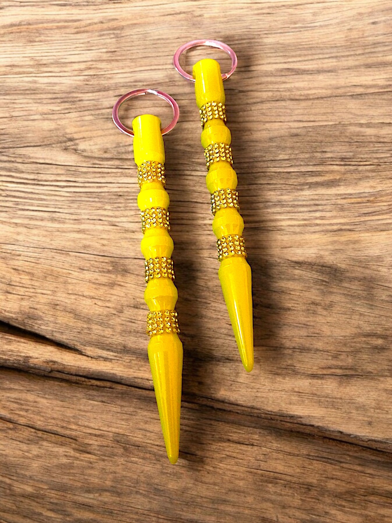 Kubotan - BLING-it Pointed Kubotan Self Defense Keychain Wholesale ...